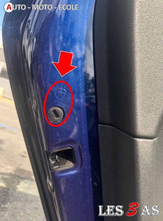 AUTO MOTO ECOLE LES 3 AS - ESPACE ELEVES A